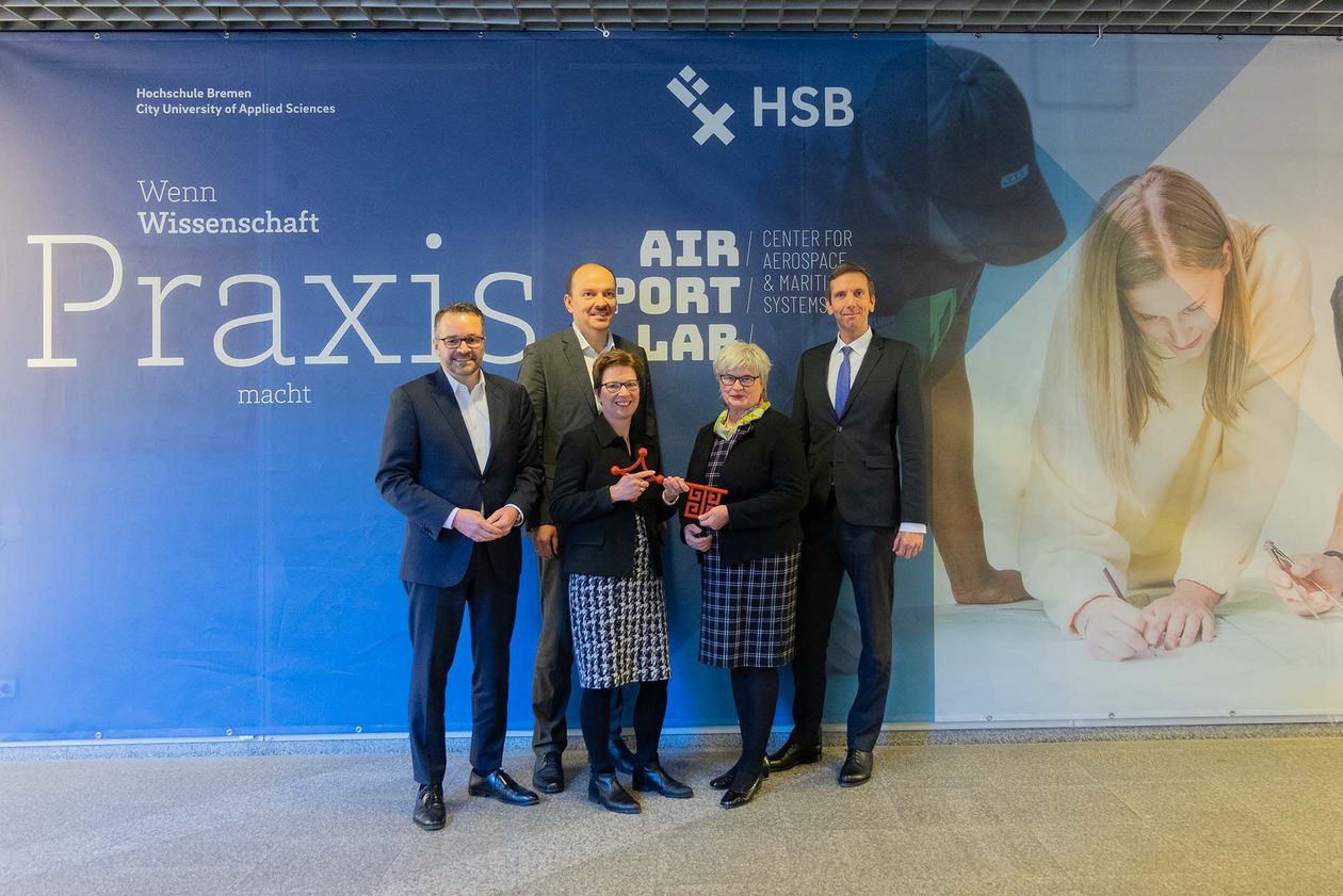 HSB und Wissenschaftssenatorin eröffnen neuen Standort in Airport-Stadt - HSB Hochschule Bremen